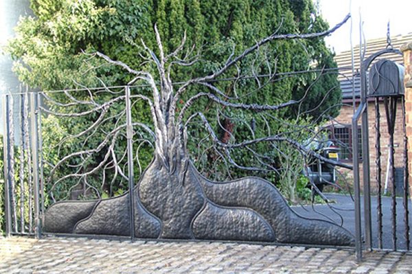 Amazing Tree Gates Ideas | iCreatived