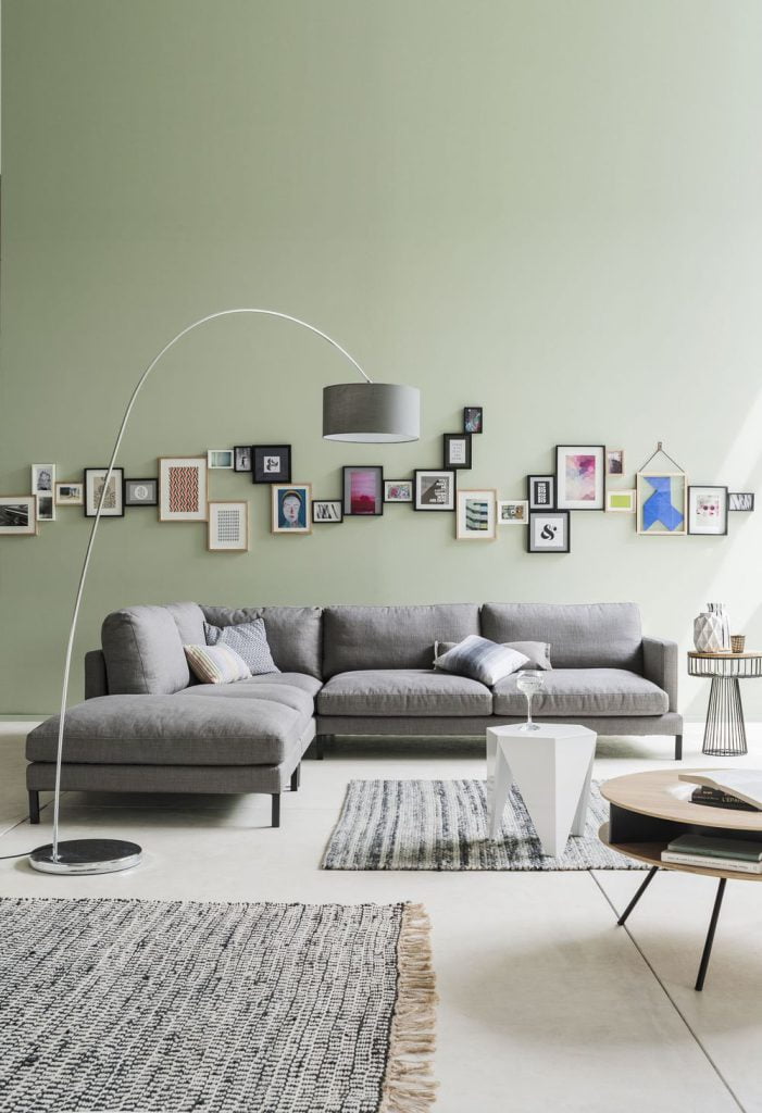 Angled Decorations For The Salon | iCreatived