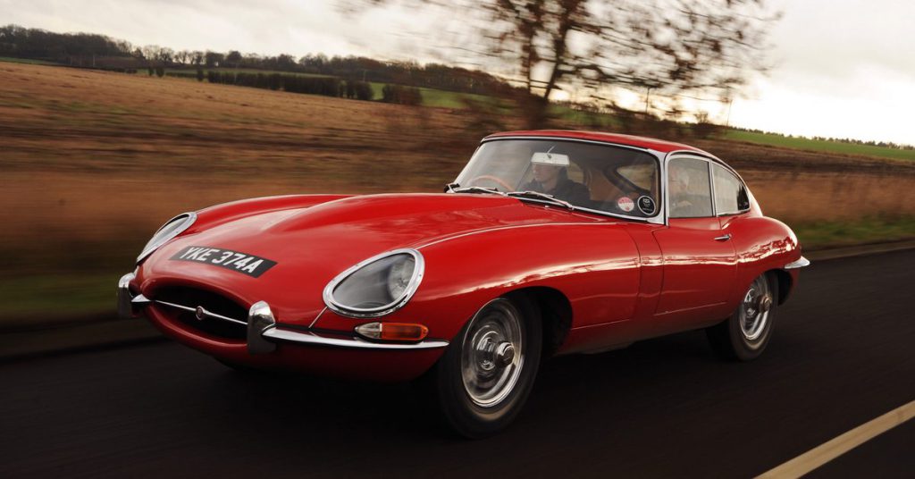 The 10 Most Legendary Classic Cars of All Time | iCreatived
