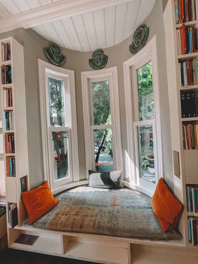 Let Us Design the Perfect Home Library in 6 Steps | iCreatived