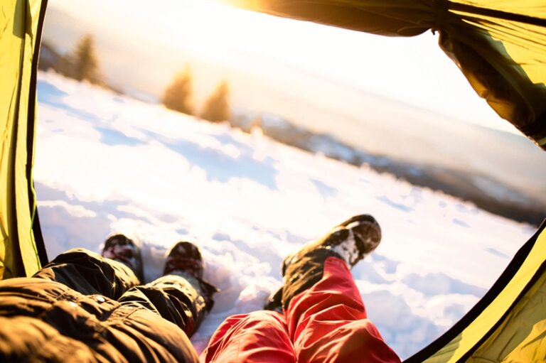 7 Steps to Get Ready for Winter Camping | iCreatived